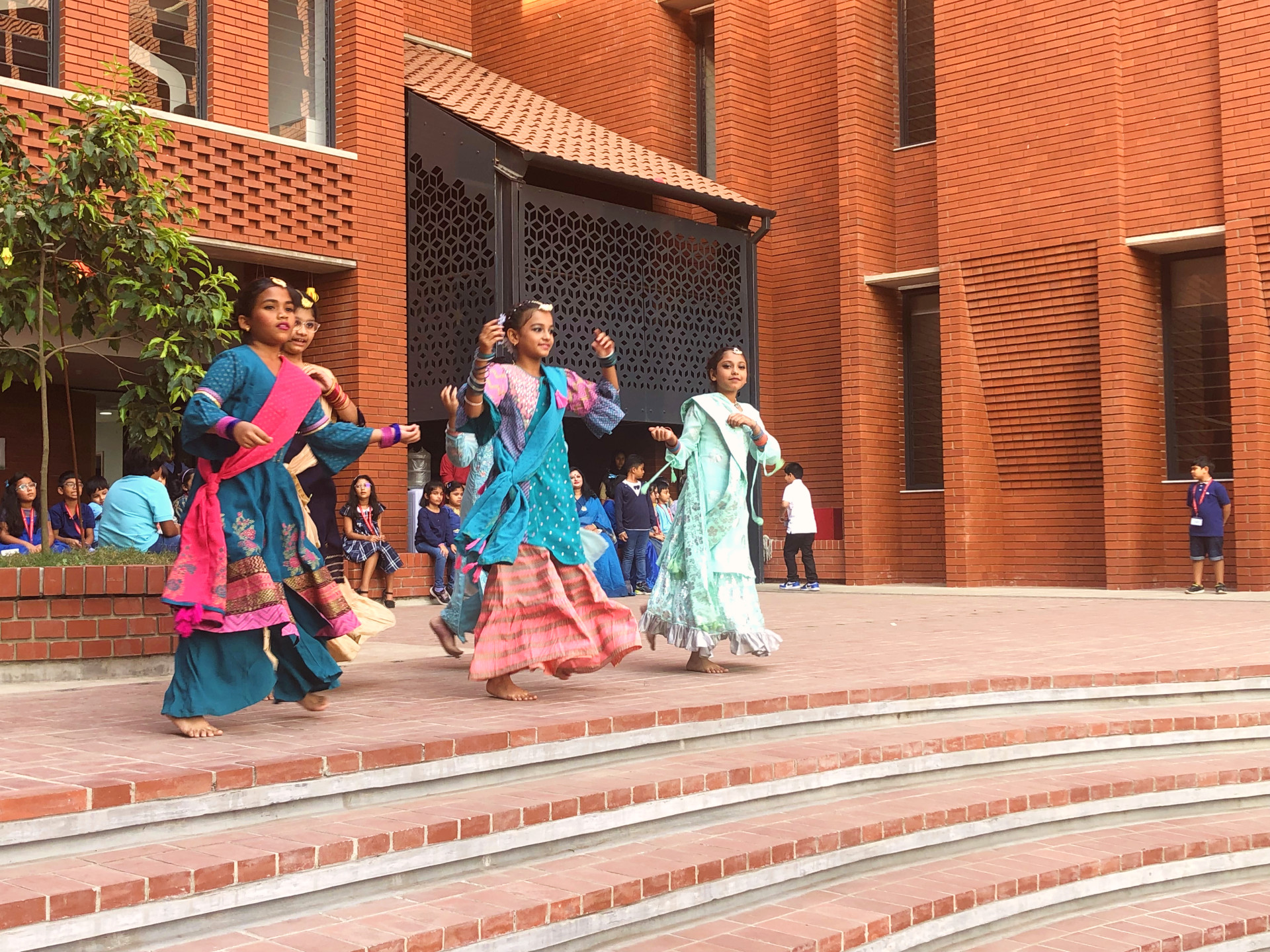 AKA Dhaka celebrates World Children’s Day | Aga Khan Academies